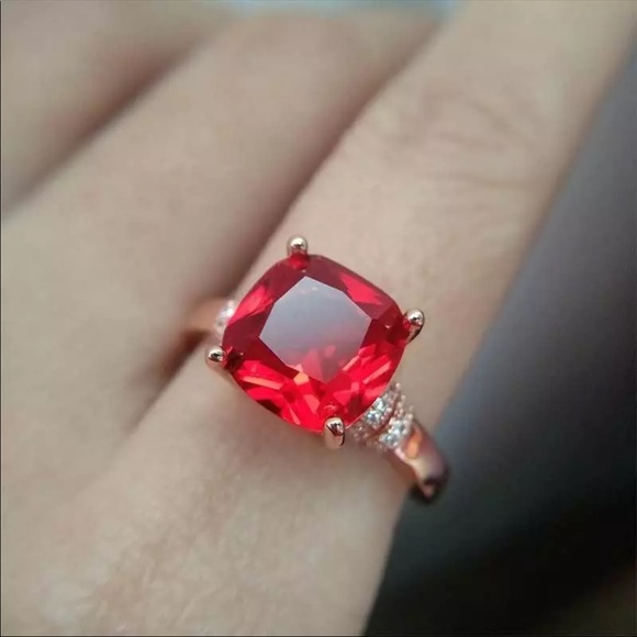 Jewelry | New 18k Gold Red Crystal White Diamonds Ring | Poshmark